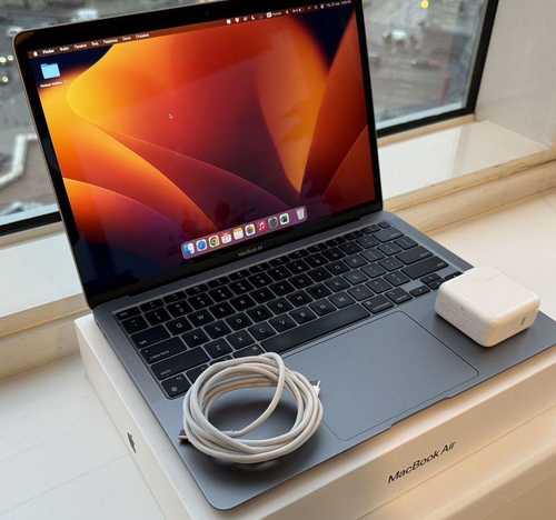 Apple MacBook Air M1 13 2020 8gb 256gb