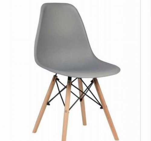 Стулья Eames серые