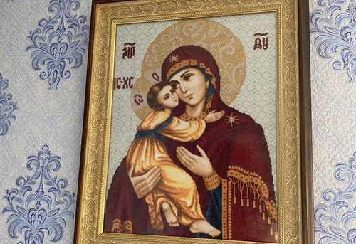 Икона "Божья матерь Владимирская" вышита крестиком
