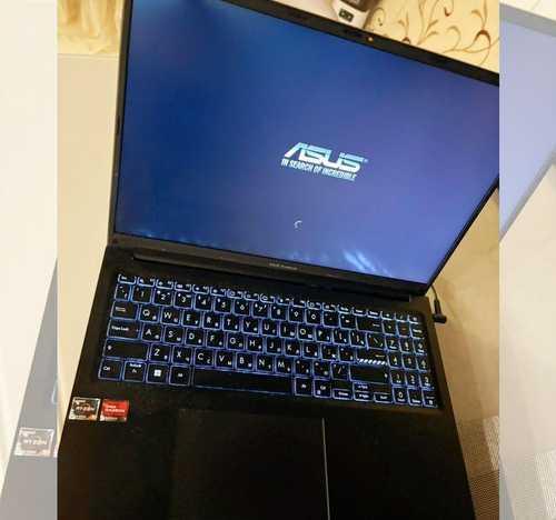 Asus vivobook 16