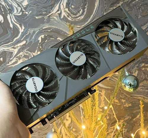 RX 6600 gigabyte eagle (RTX 3060)