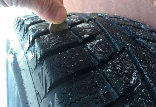 Hankook AH11 235/70 R16