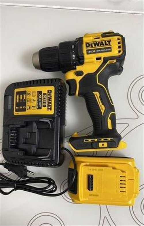 Аккумуляторная дрель, шуруповерт dewalt