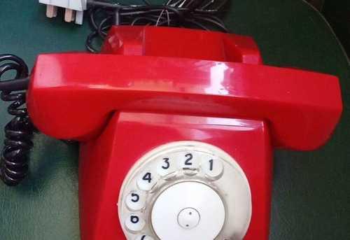 Старинный дисковый телефон та-68. Сделано в СССР