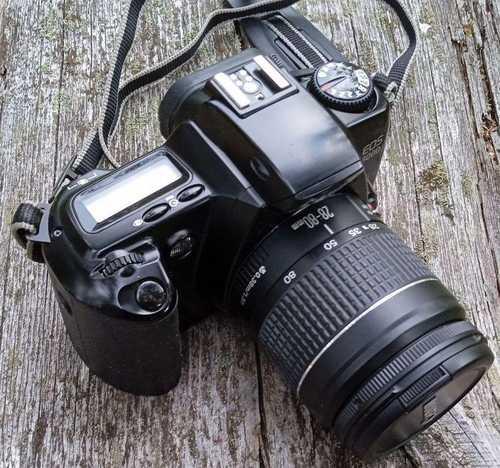 Зеркальный плёночный фотоаппарат Canon eos 3000