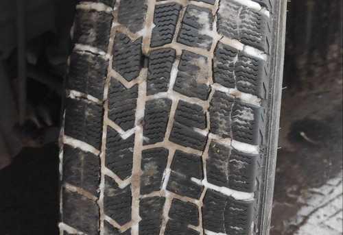 Dunlop Axiom Plus 175/60 R16 92B