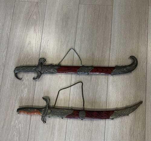 Сабли 2 шт