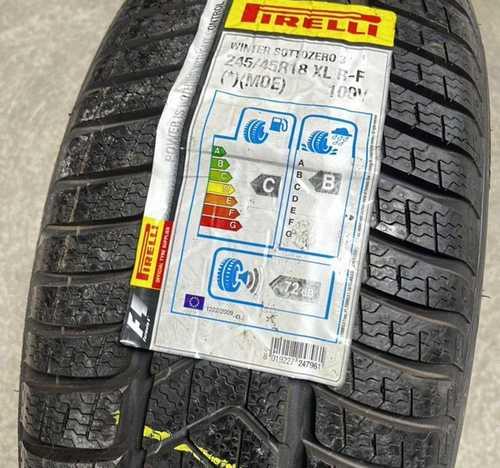 Pirelli Winter Sottozero 3 245/45 R18