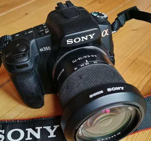 Фотоаппарат зеркальный Sony