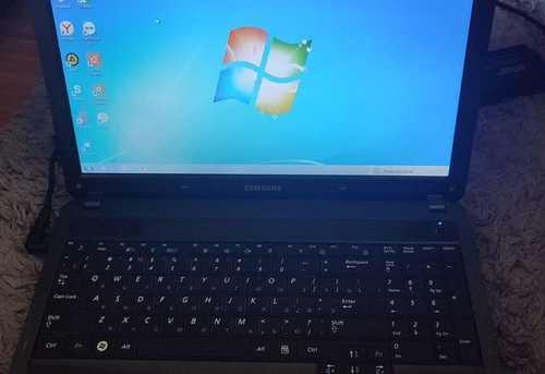 15.6" Samsung NP-R525, 512 ГБ, Phenom II X4 P960, RAM 4 ГБ, Radeon HD 6470M 1 ГБ