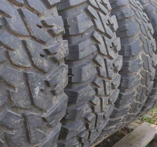 Goodyear Wrangler MT/R 265/70 R16