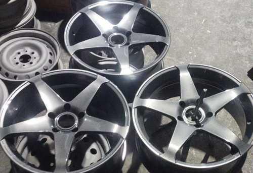 Rays Versus SS5 темный графит R17 5x114,3 Japan