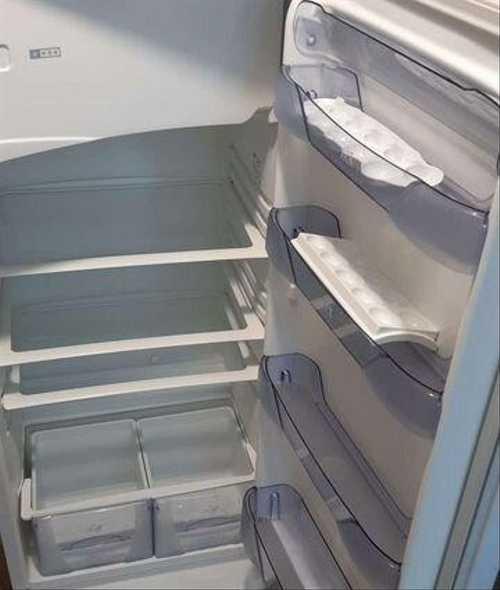 Холодильник Бирюса 237 kf