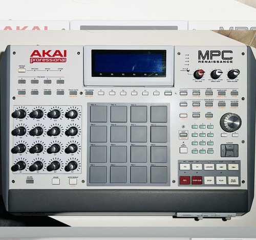 Контроллер Akai MPC Renaissance