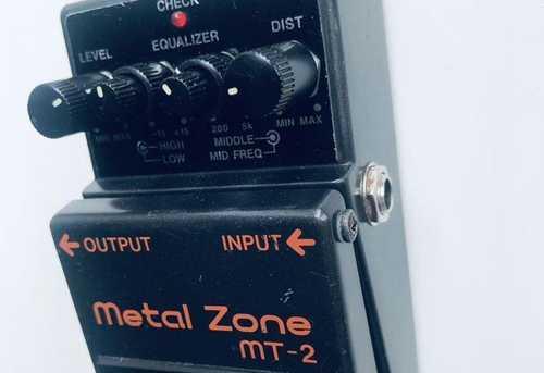 Педаль Boss MT-2 Metal Zone