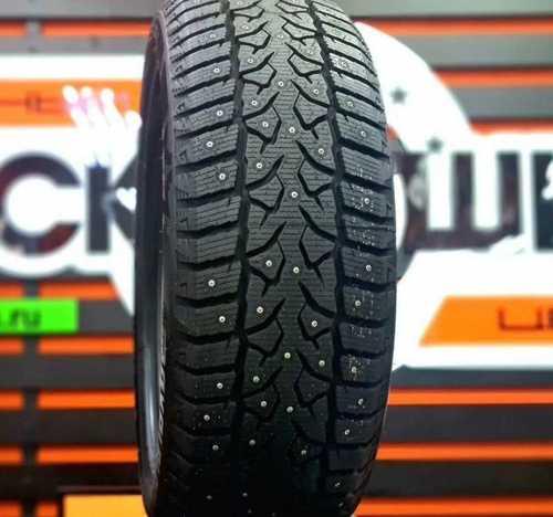 Royal Black Royal Stud II 195/65 R15