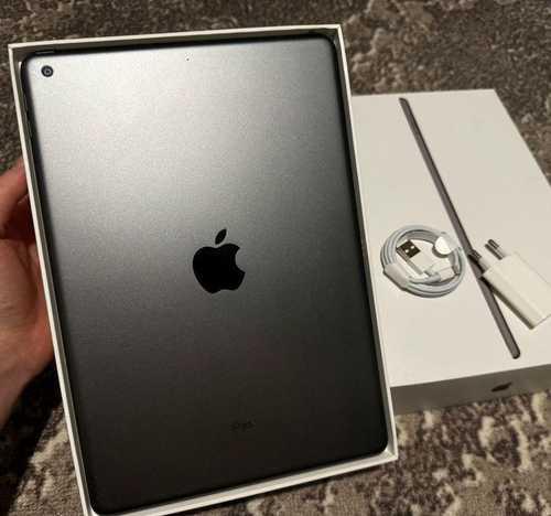 Планшет apple iPad 7 32гб