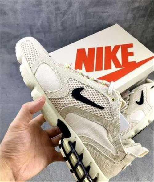 Кроссовки Nike Styssy