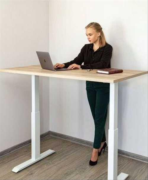 Компьютерный стол с регулируемой высотой | Festima.Ru - Мониторинг .