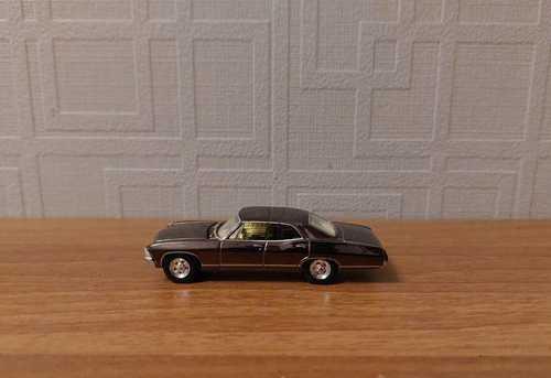 Коллекционyая машинка Chevrolet Impala 1/64