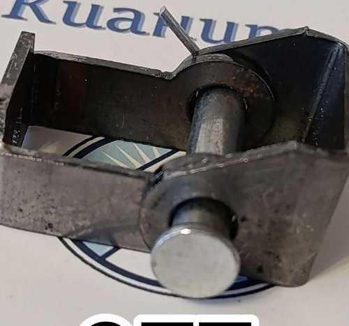 Скоба (петля) крепления борта Газель 3302 в сборе