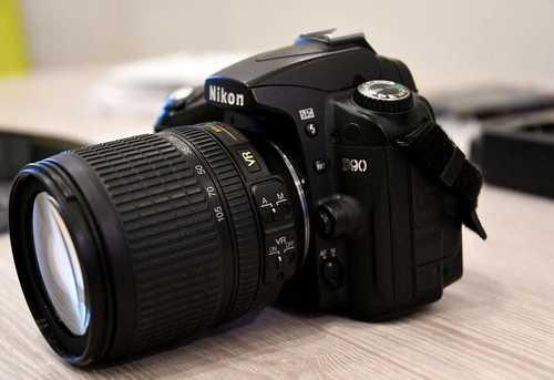 Nikon D90 18-105 kit
