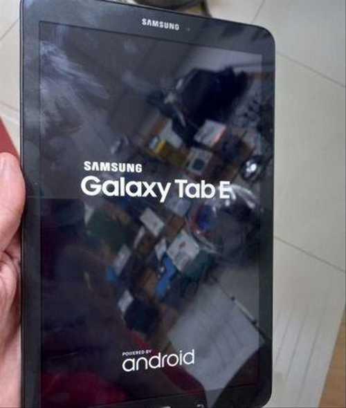Планшетный пк Samsung T 561