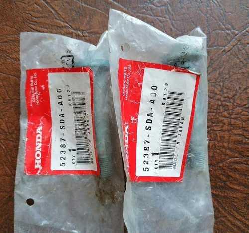 Болт развала Honda