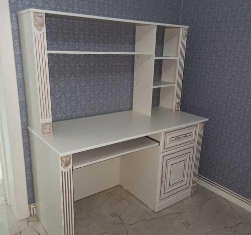 Комьютерный стол