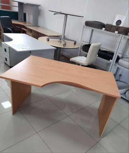 Стол, стол эргономичный, стол компьютерный