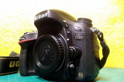 Фотоаппарат Nikon D600, объектив Nikkor 70-300