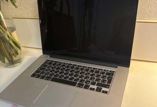 MacBook Pro 13 (2015), 250 ГБ, Core i7, 3.1 ГГц, RAM 8 ГБ, Intel Iris Graphics 6100