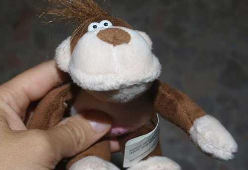 Мягкая игрушка обезьяна в интерьер
