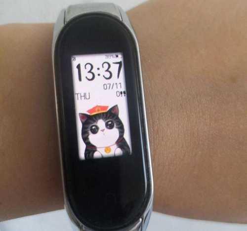 Фитнес браслет xiaomi mi band 4