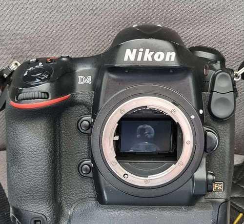 Зеркальный фотоаппарат Nikon D4