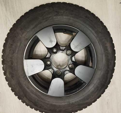 Колеса зимние 205/70 r15 на дисках для Нива Ш/Т