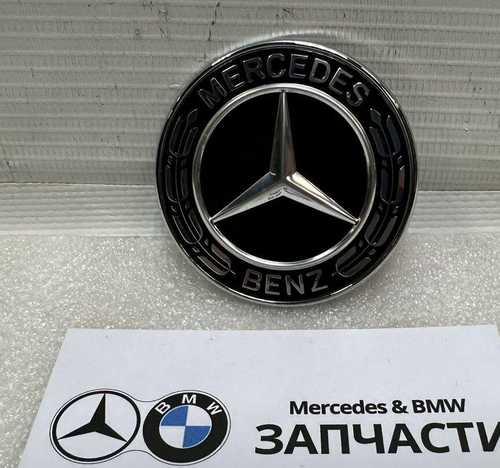 Эмблема капота черная б.у Mercedes A0008171701