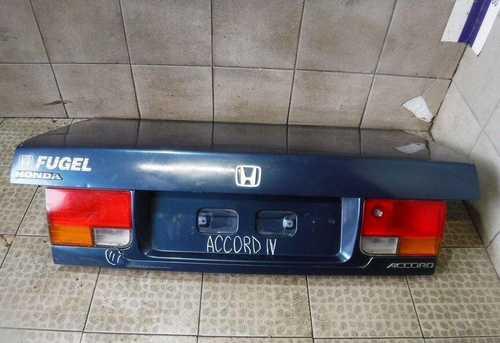Крышка багажника Honda Accord 4