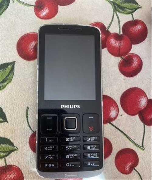 Телефон Philips Xenium X325