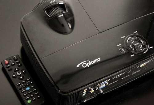 Optoma W313 хороший проектор, в идеале, нов. лампа