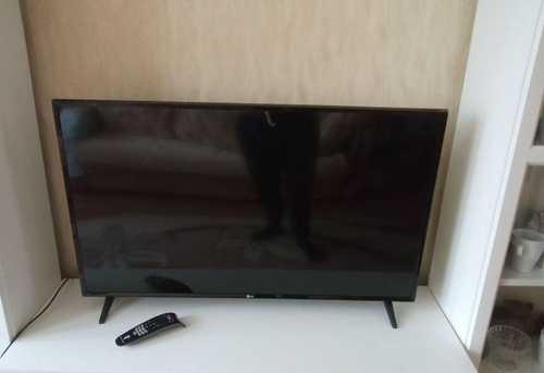Телевизор LG 43 разбита матрица