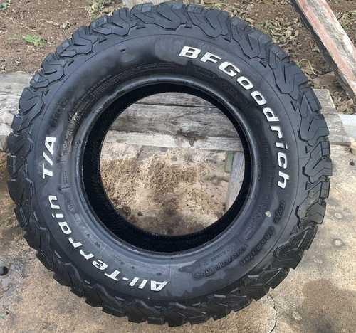 American Classic American Classic 245/75 R16 120S