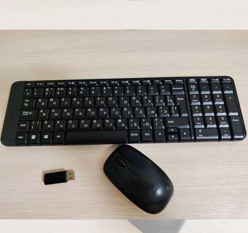 Беспроводной набор Logitech MK220 (клавиатура и мы