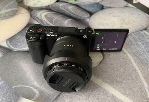 Камера sony zv e 10 + объектив Sony 1.8/11