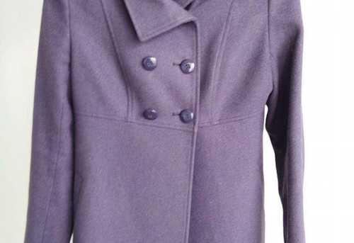 Пальто женское лёгкое 42-44 размера