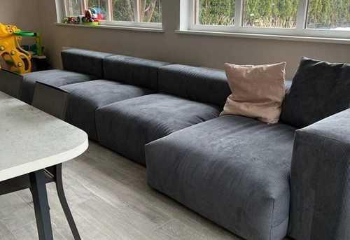 Большой диван новый