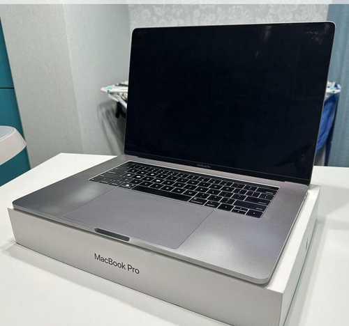 Macbook Pro 15 2019 i9