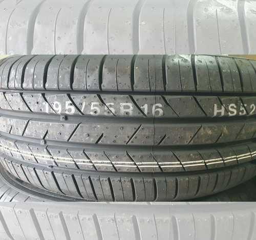 Kumho Ecsta HS52 195/55 R16