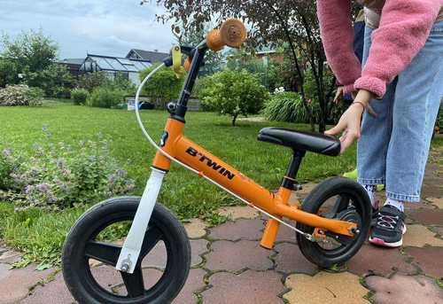 Беговел bTwin (декатлон)
