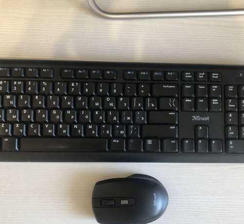 Комплект клавиатура и мышь беспроводные Trust